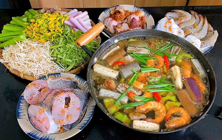 Top 30 món ăn đặc sản Việt Nam nổi tiếng nhất, du khách cực thích