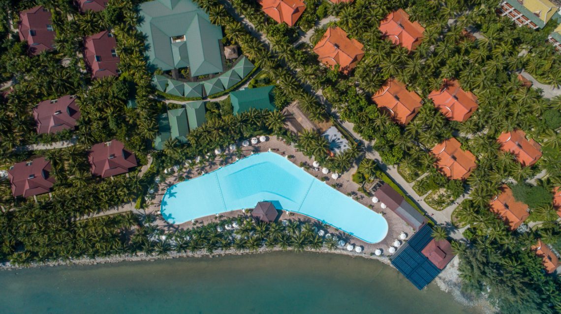 Top 15 resort ở Nha Trang đẳng cấp, view biển cho cặp đôi và gia đình